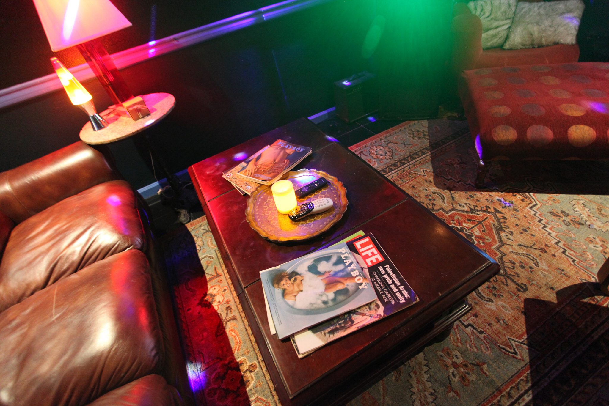 Record Bar SF – Themed Bar Lounge and Speakeasy, Karaoke Bar Union ...